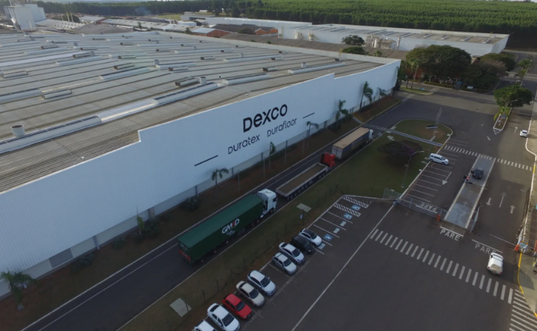 Dexco + AWS: Disponibilizando aplicações em um ambiente seguro e ...